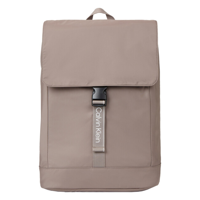 CALVIN KLEIN SPORT FLAP BACKPACK 43 | Seljakotid | Sportland