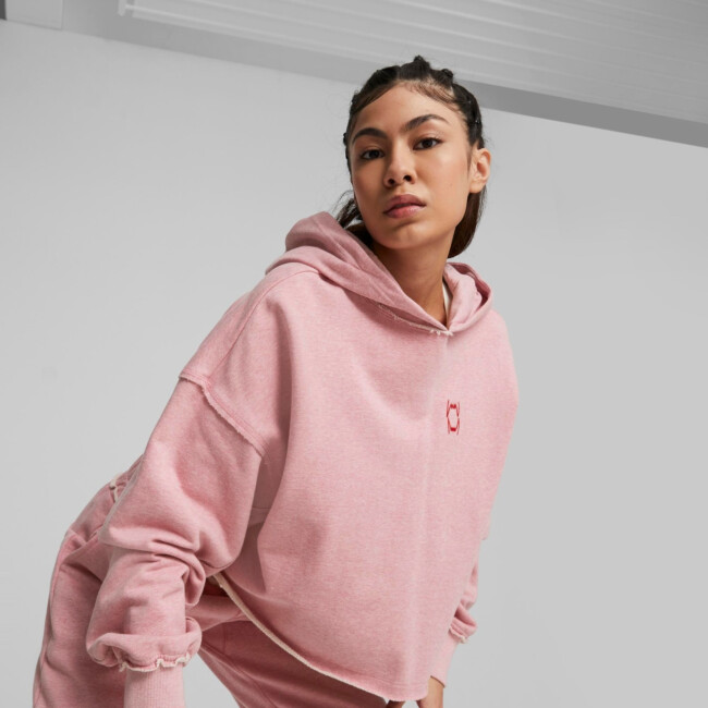 PUMA WOMEN'S PLANT DYE PIVOT CROP HOODIE | Dressipluusid | Sportland